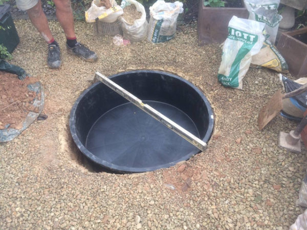 How to Install a Garden Water Feature - A Few Easy Steps