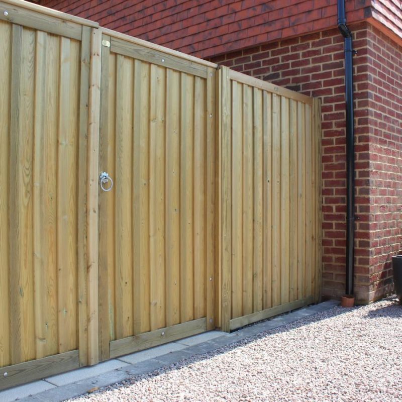 Jacksons Chilham Double Sided Fence Panels : George-Stone Gardens